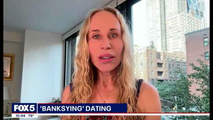Is A 10-Year Age Gap Bad? Dating Experts Tell It To Us Straight | Women ...